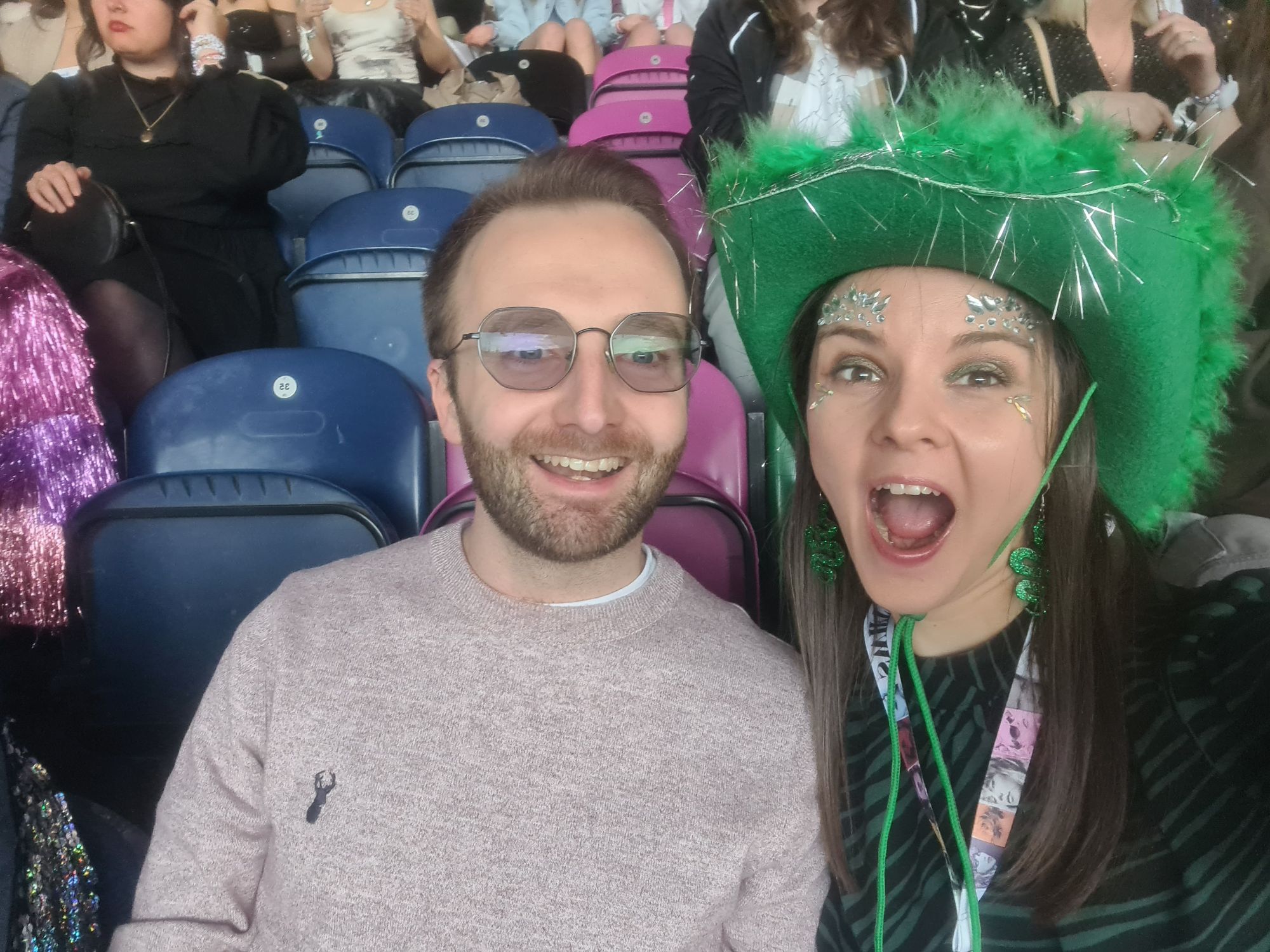 It HAPPENED TO ME: I GOT LOCKED IN THE TOILET at the eras tour AND ...